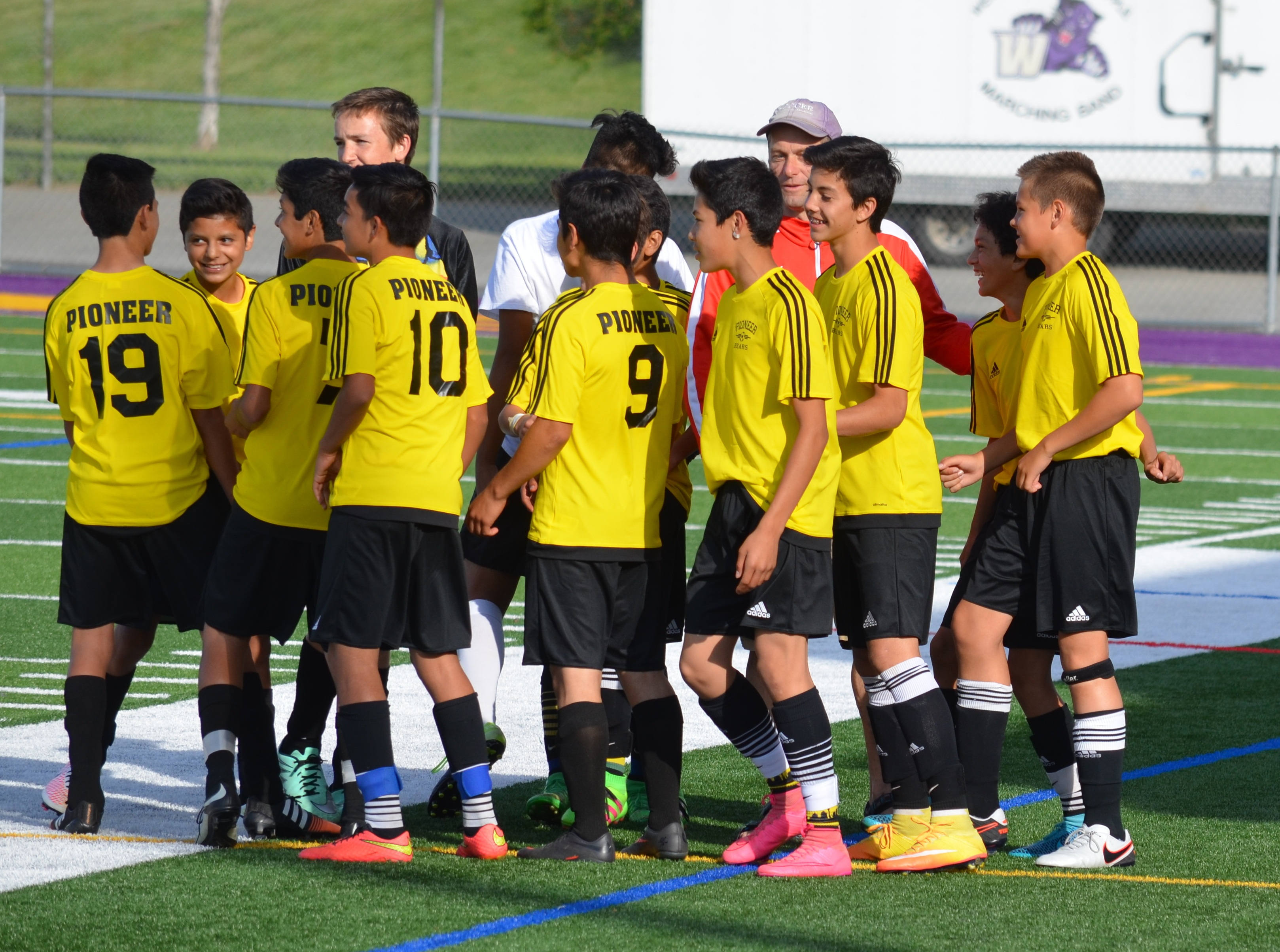 How Many Soccer Players Are on the Field?